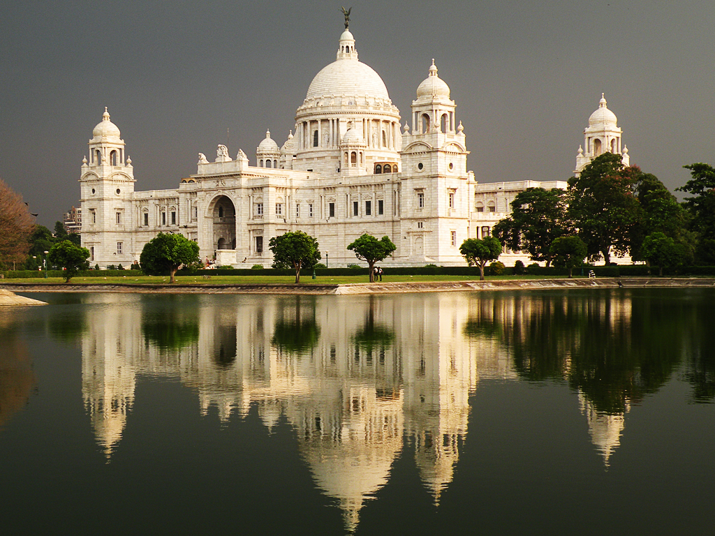 Neptune Blog | Crown of Kolkata
